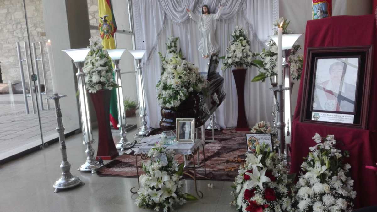 Fallece la exconcejal, Nancy Aparicio de Hamdan y sus restos son ...