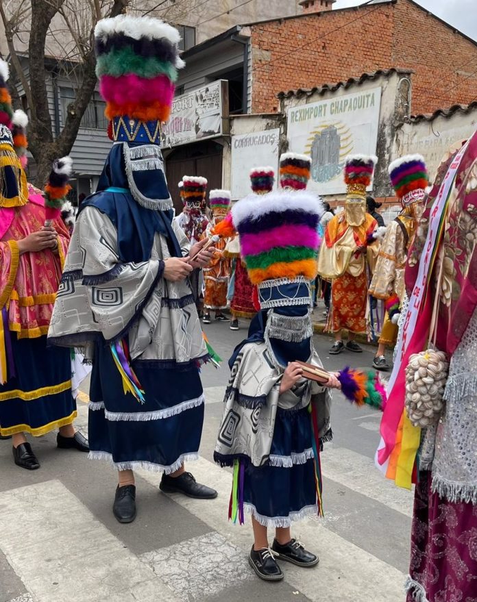POSTALES DE FE Y TRADICIÓN TARIJEÑA - La Voz de Tarija