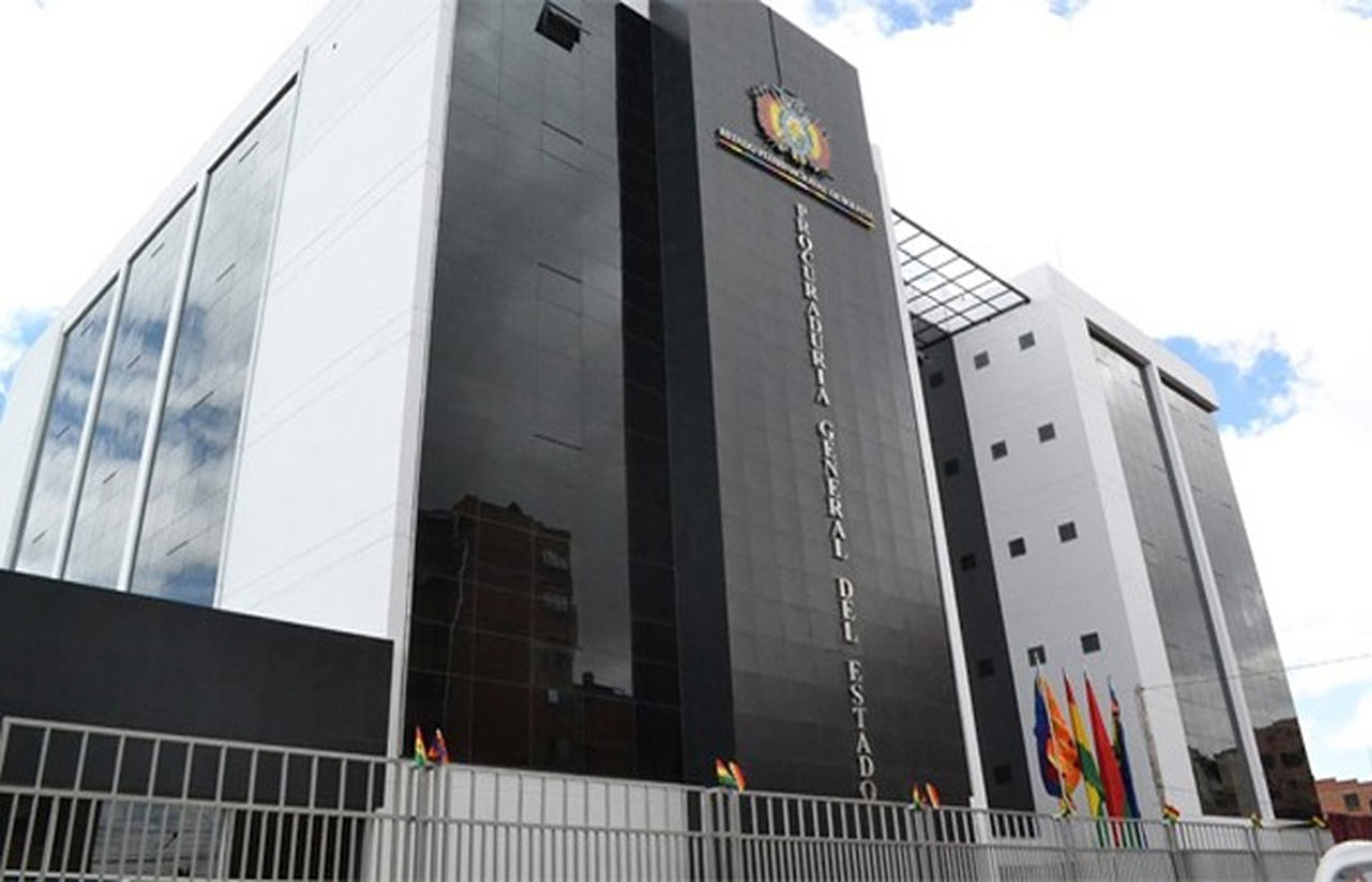 PGE recuerda al Senado que no tiene la atribución de conminar y que las ...