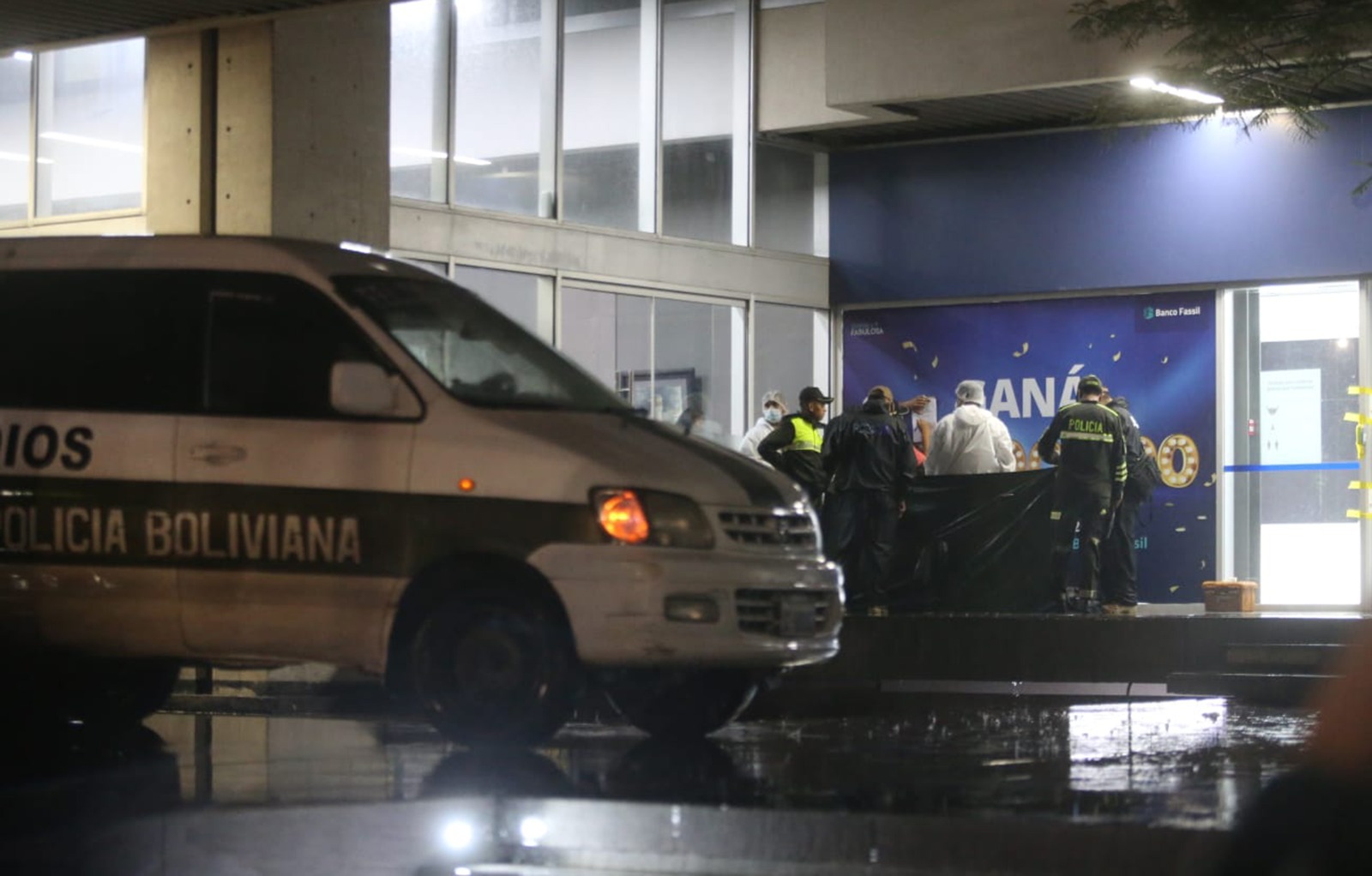 Policía y Fiscalía someten a inspección forense técnica y científica al ...