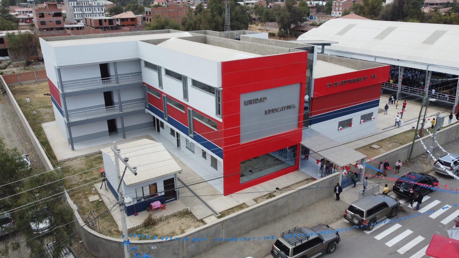 UPRE: Presidente aprueba Bs 3.000 millones para 479 proyectos de ...