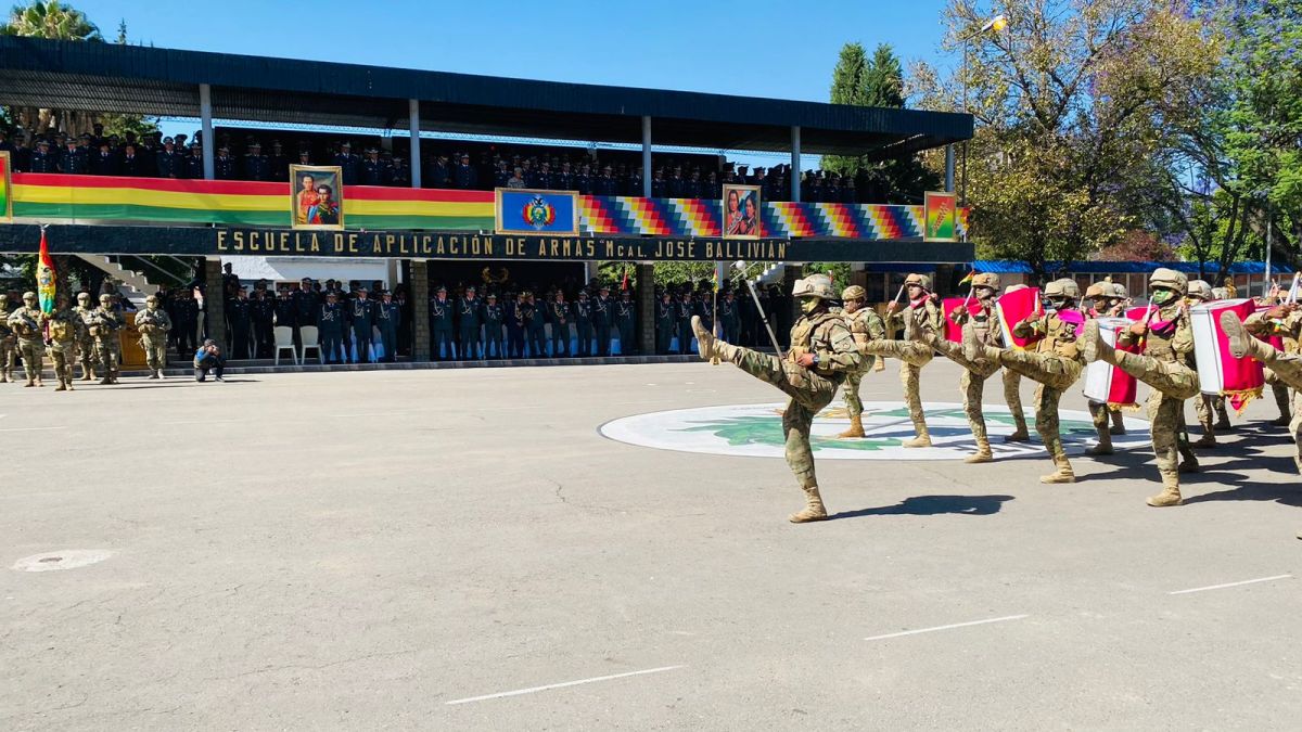El Ejército conmemora el “Día Del Soldado Boliviano” - La Voz de Tarija