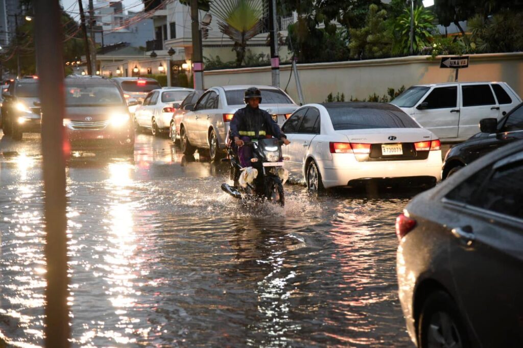 El cambio climático provoca lluvias extremas cada vez más intensas y ...