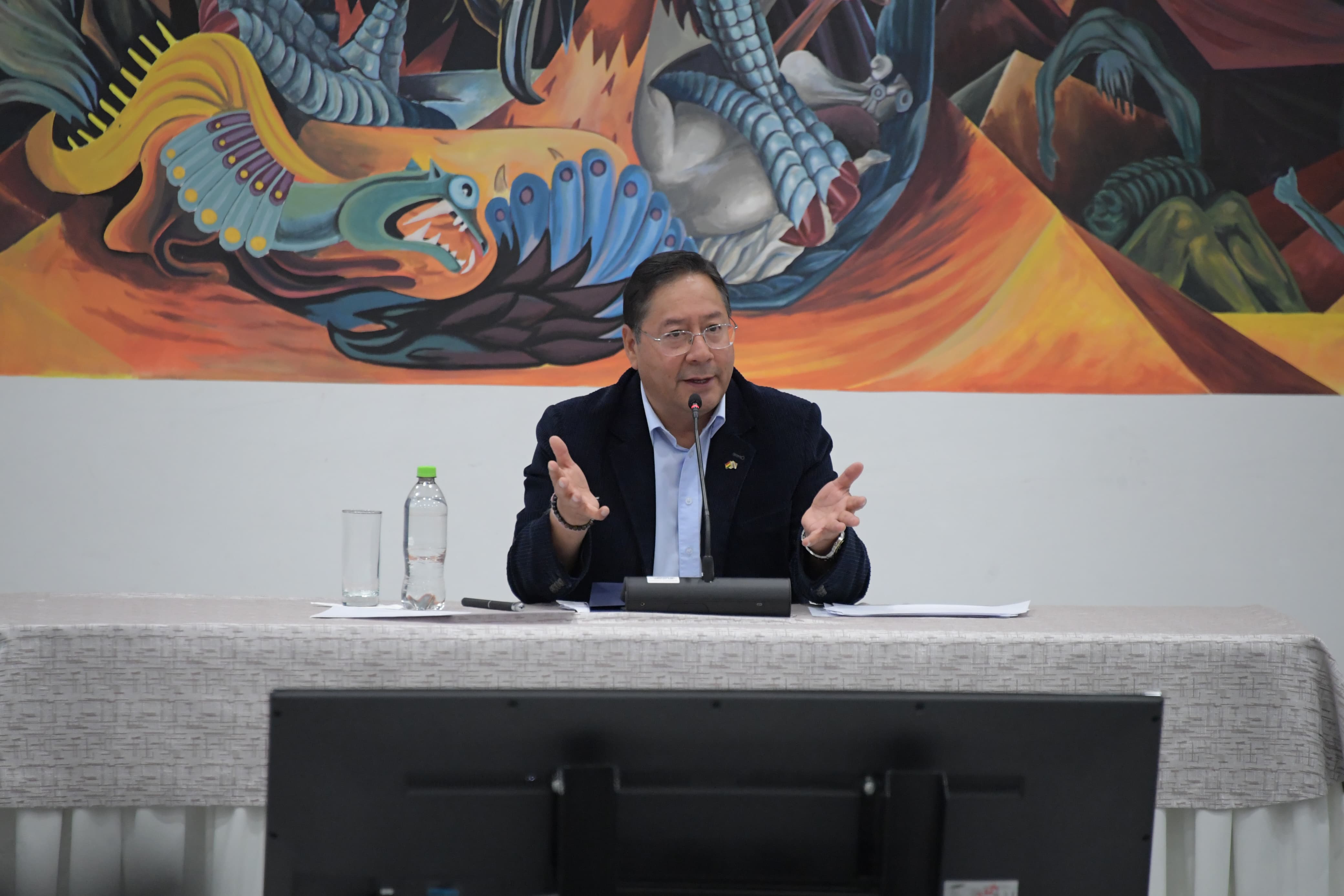 Luis Arce asegura que extrema esfuerzos para invertir en el sector ...