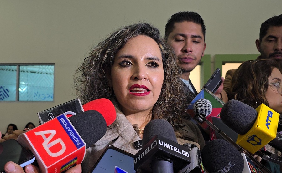 Se debe notificar oportunamente casos con síntomas compatibles a ...