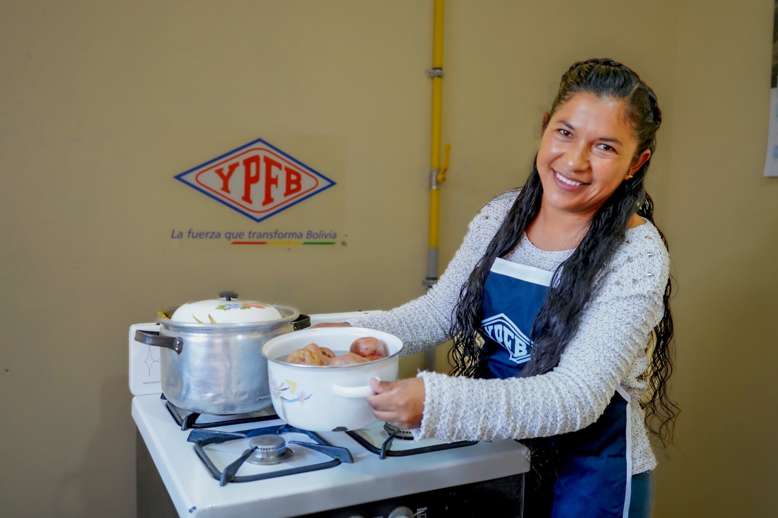 YPFB ejecutó el 137% de instalaciones de gas domiciliario en Bolivia en 2024 | La Voz de Tarija