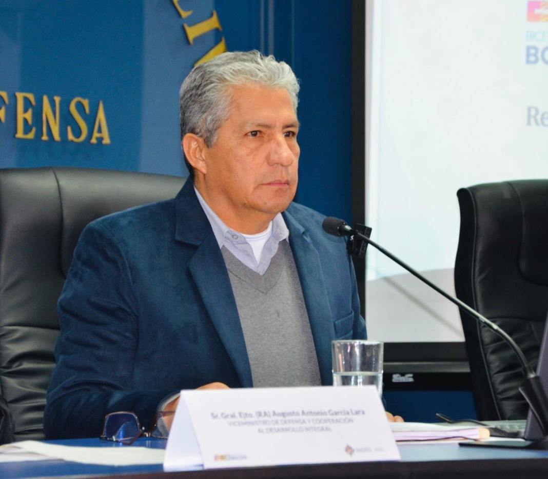 Ministro Novillo anuncia vigilancia y defensa de las conquistas ...