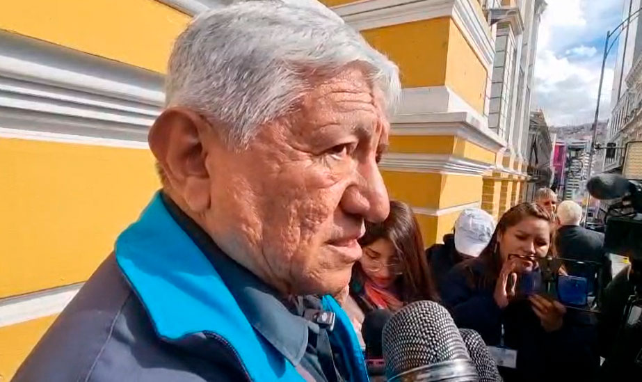 Arias: ‘dentro del parlamento le quieren hacer a Rodrigo Paz la de Luis ...