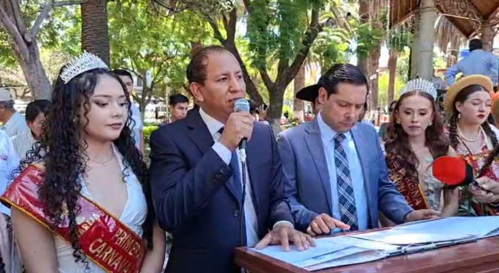 Alcaldía de Tarija lanza la Entrada de Compadres del Carnaval Chapaco ...